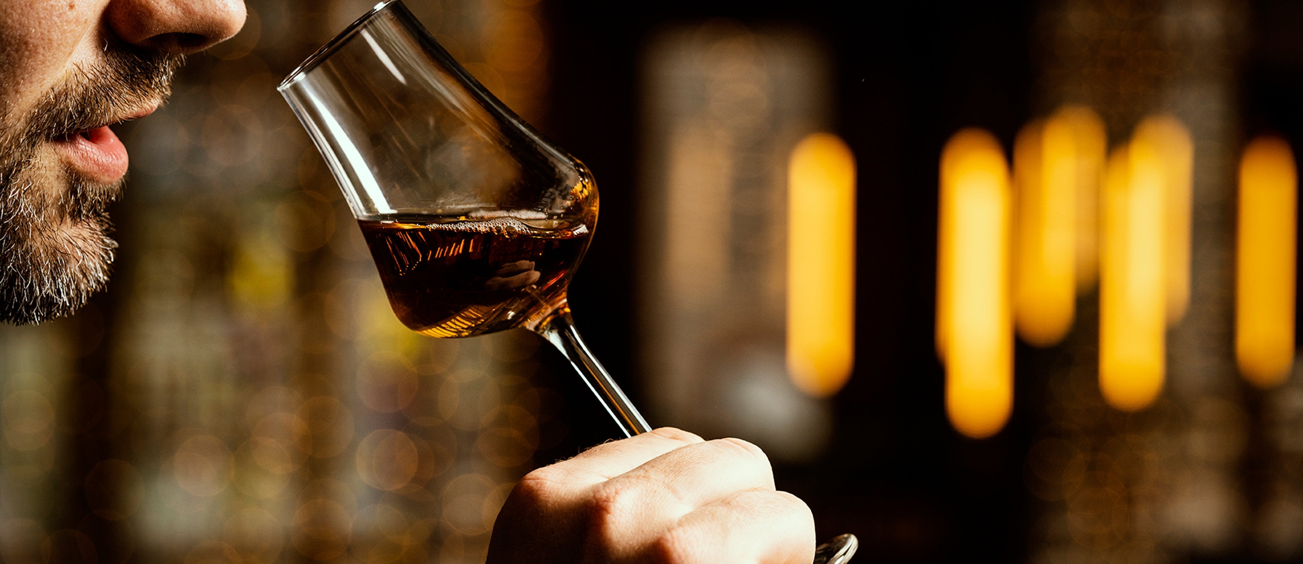 OUR GLASWARE – ONIS